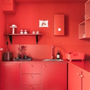 Hot Red Kitchens You’ll Hate You Love So much – The Great Canadian ...
